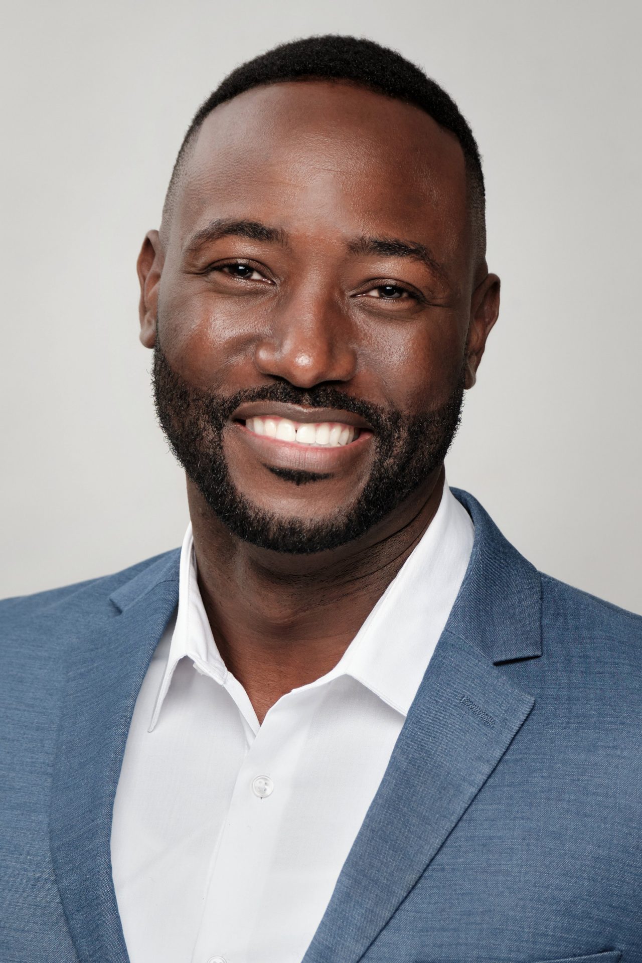 Linkedin profile picture Tampa - Booray Perry Photography